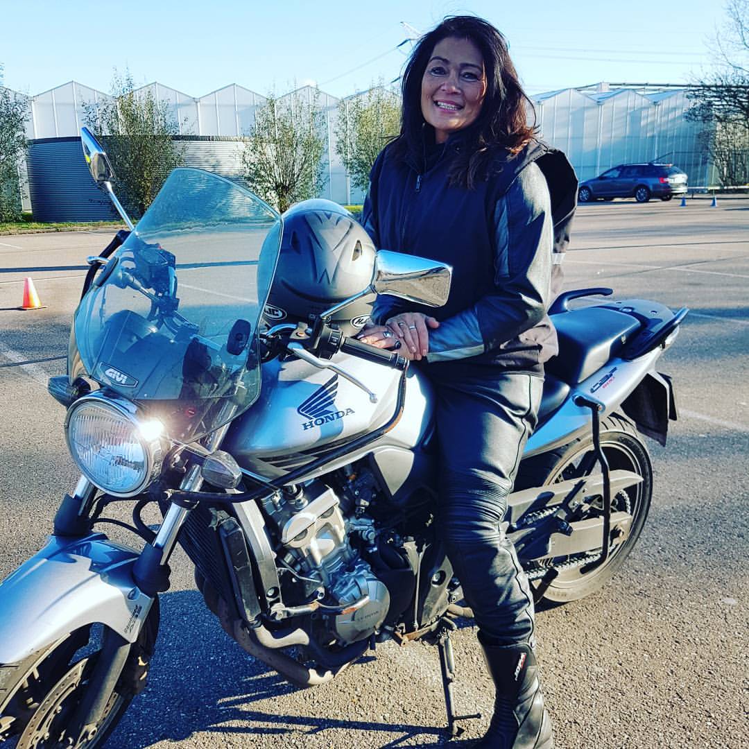 Motorrijles - Rijschool Spijkenisse